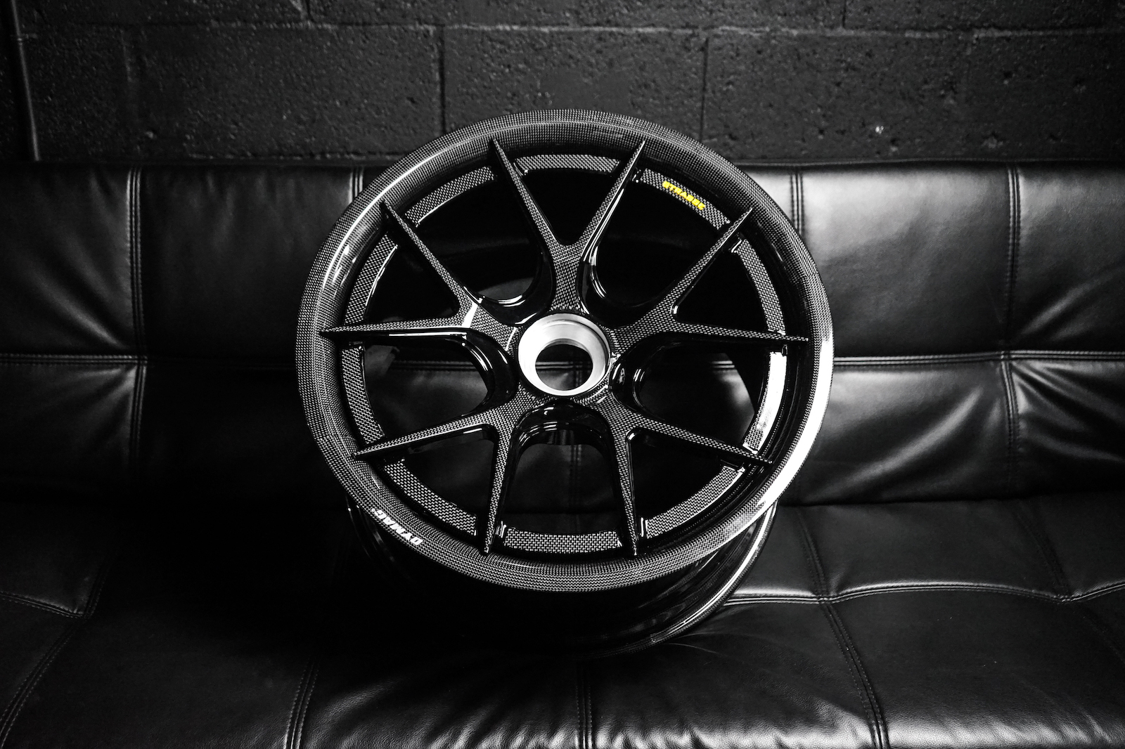 SM5R Ultralight Carbon Series - Carbon Fiber - Strasse Wheels