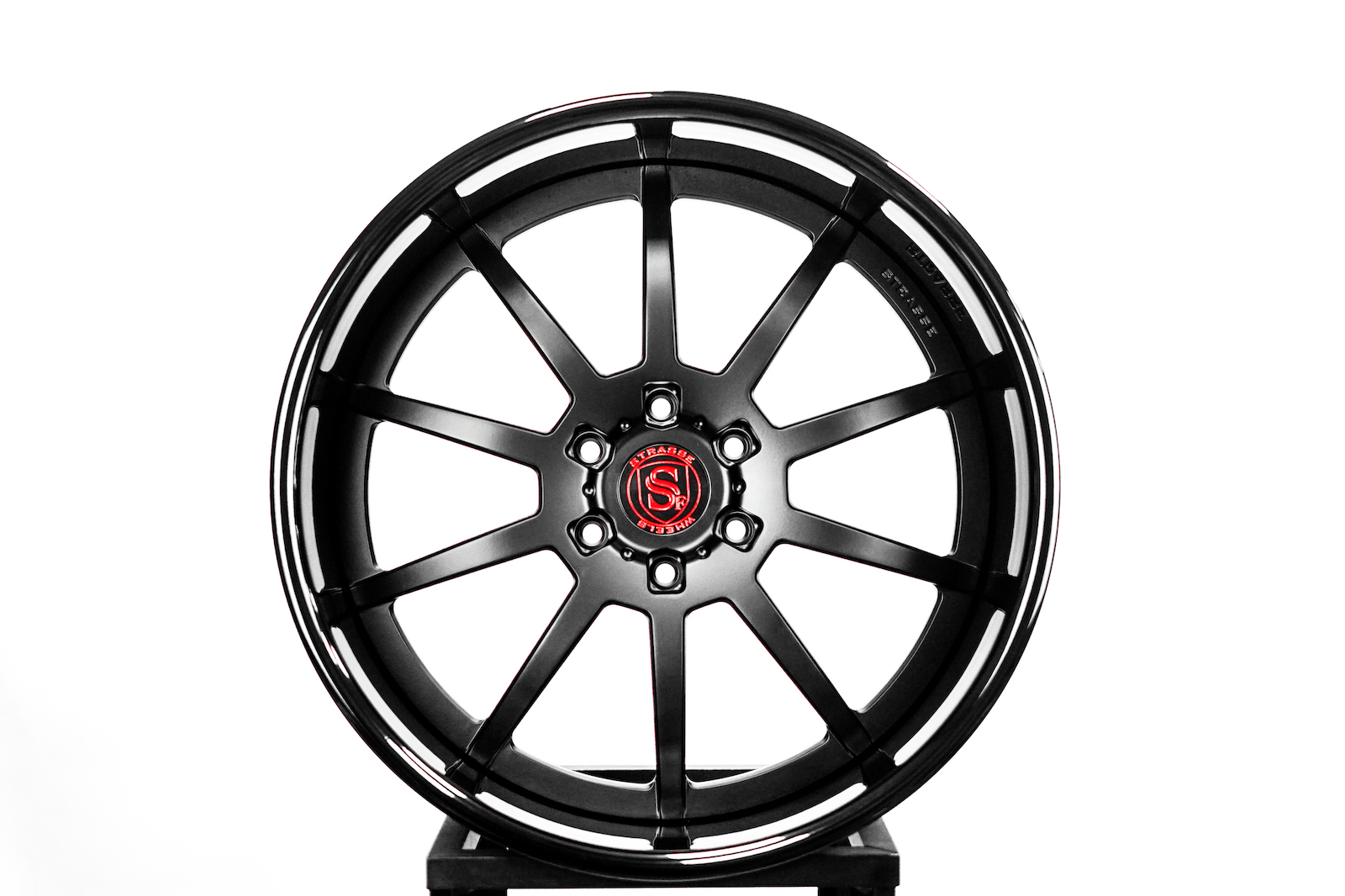 R10 Signature Series